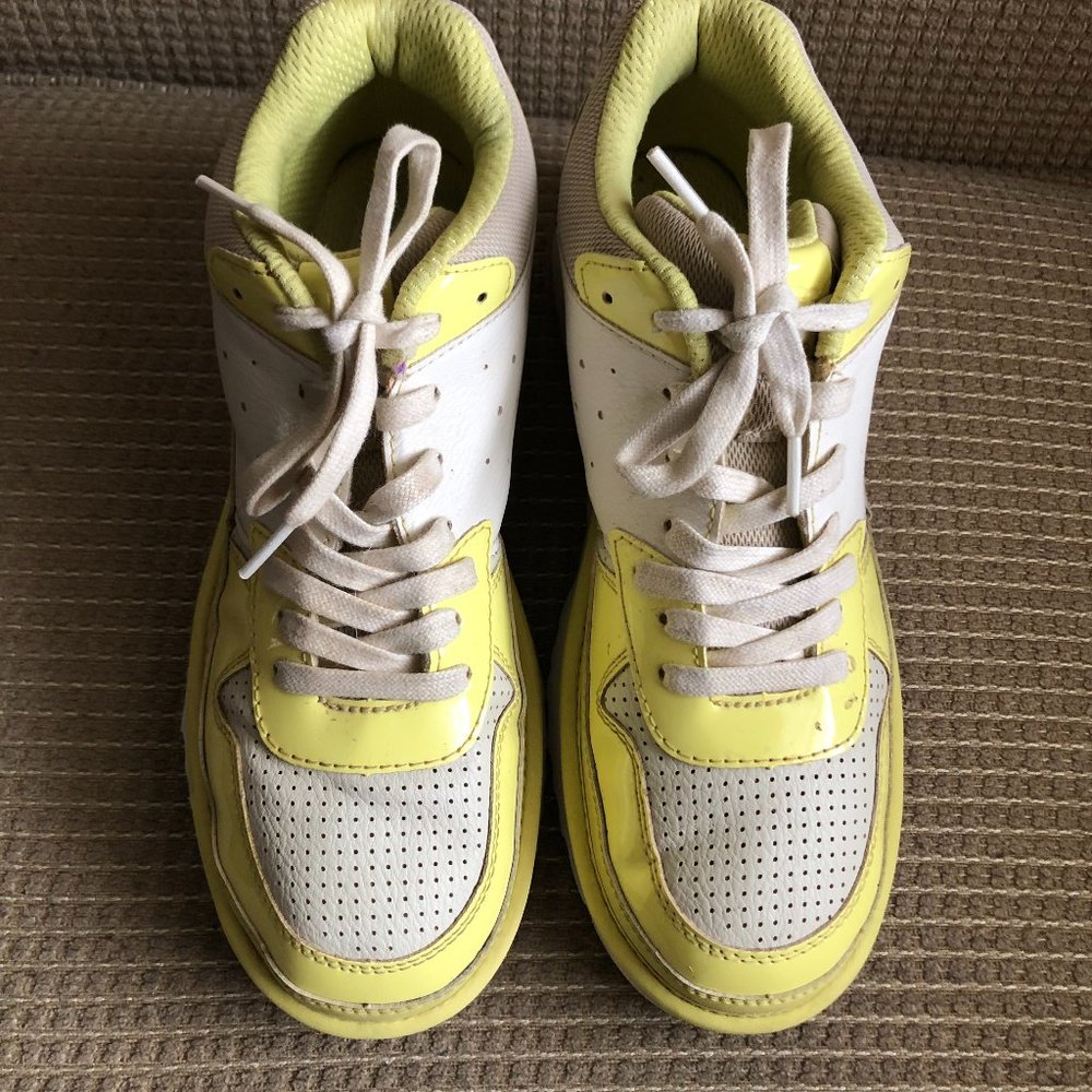 Ugg Women's Yellow Tennis Shoes - Gem